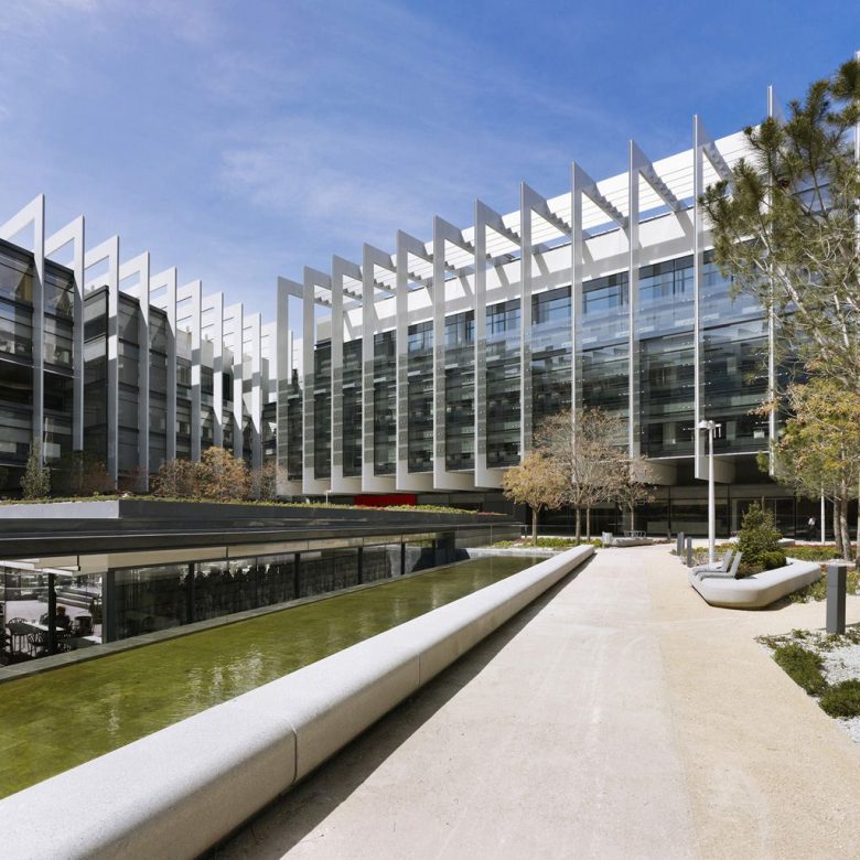 The New Repsol Corporate Headquarters by Rafael de La-Hoz
