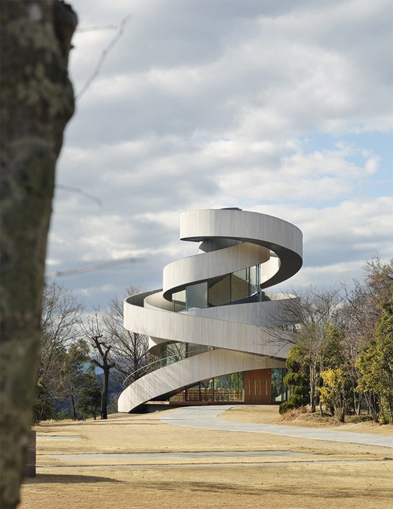 Ribbon Chapel in Japan by Hiroshi Nakamura & NAP